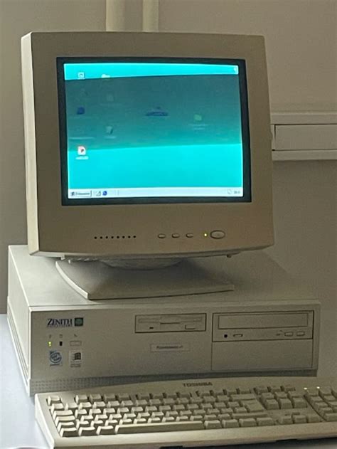 Windows 98 Pc Desktop Écran Ordinateur Ordinateur Écran