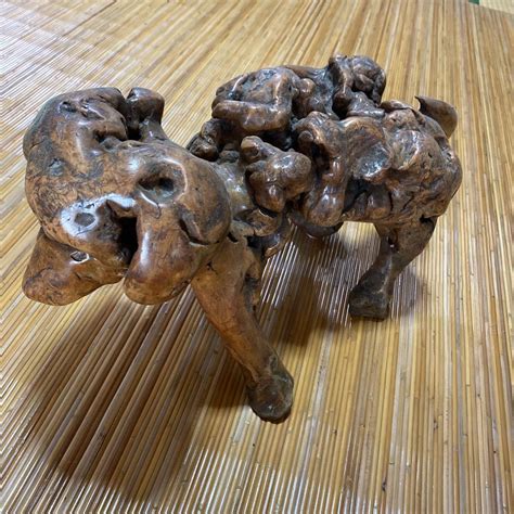 Yahoo オークション 木製 アンティーク 犬 置物