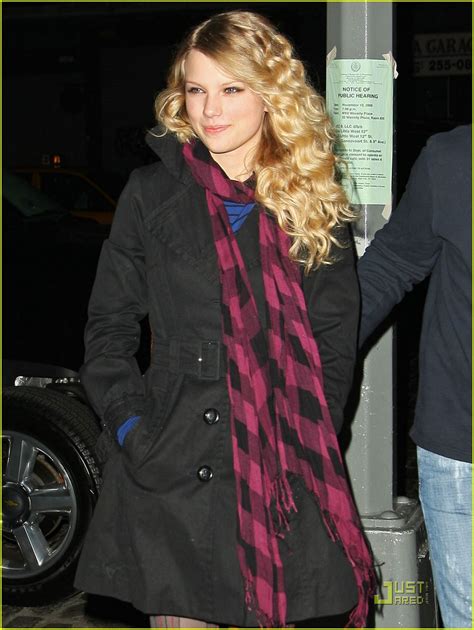 Taylor Swift Can T Sleep Excited About Album Release Photo Taylor Swift Photos