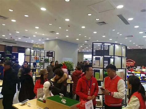 首個通訊廠商聯合品牌店開業 魅族京東之家正式亮相廣州 每日頭條