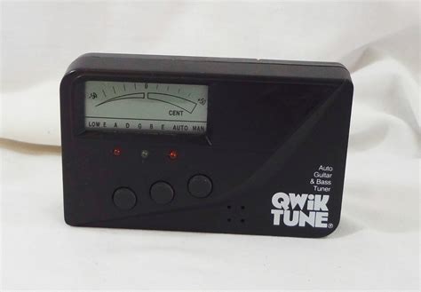 Qwik Tune Auto Guitar And Bass Tuner Black Battery Operated Tuners