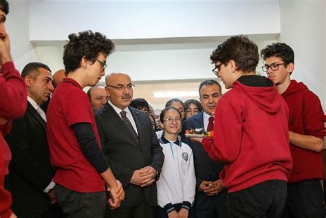 İzmirde şehit Polisin Ismini Taşıyan Robotik Kodlama Atölyesi Açıldı İzmir Haberleri