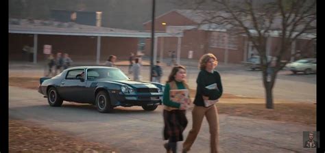 Как называется машина Билли из сериала Очень странные дела Kitsune Brand Ответы Mail