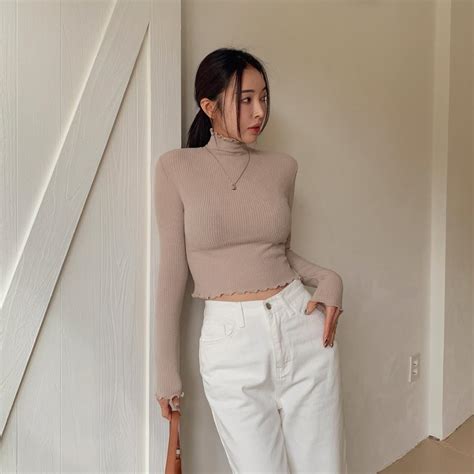 여자 Fw 내의 세미크롭 골지 프릴 하이넥 티셔츠