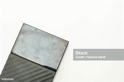 흰색 배경에 고립 된 검은 색 외장 하드 드라이브 Hdd 복사 공간 Usb 메모리에 대한 스톡 사진 및 기타 이미지 Usb 메모리 계혈등 고체 Istock