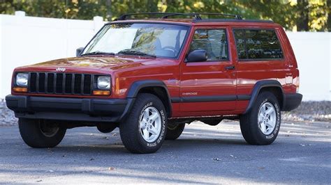 Jeep Cherokee Xj Two Door Ultimate Off Road Adventure Guide