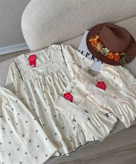 فروشگاه نیل ست تیشرت شلوار ۱۶۲۱