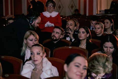 Фильм «Непослушная 2023 сюжет актеры и роли кадры из фильма