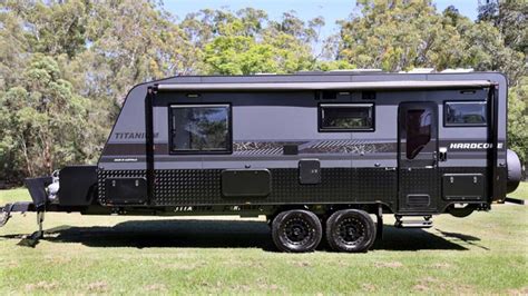 Titanium Ti22 Off Road S3 Caravan 216 Rear Club Lounge