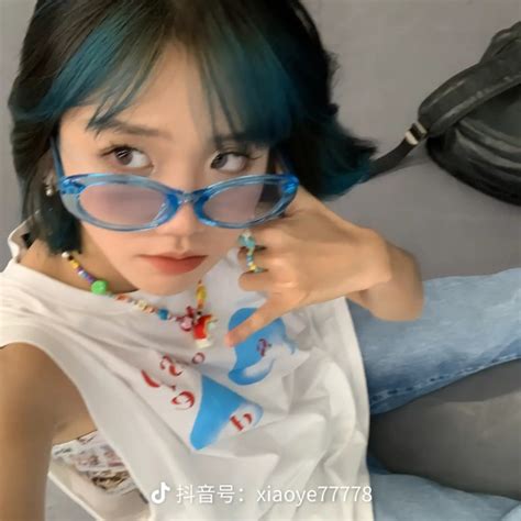 XiaoyeZzz 抖音 美视角 网红自媒体平台 重庆果实电子科技有限公司
