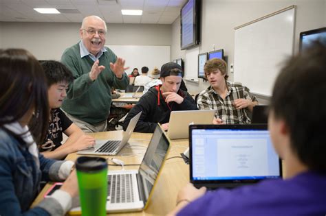 Yuk Kenali Kebijakan Baru Tentang Merdeka Belajar Kampus Merdeka Dunia Dosen