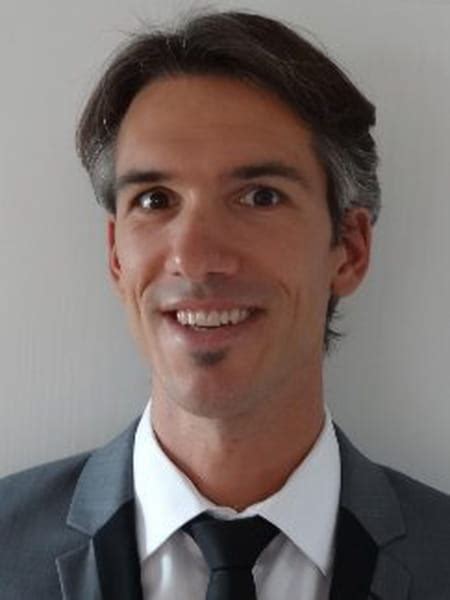 Romain Bourson Education Nationale à Paris Viadeo