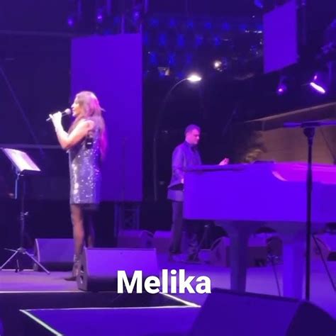 الیسا في أبوظبي کرهني 😍 Elissa اليسا حفل ابوظبي Youtube