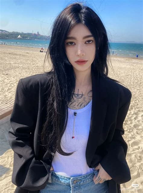 Pin By 연권 김 On 의상 코디 Hair Style Korea Tomboy Girls Ulzzang Girl