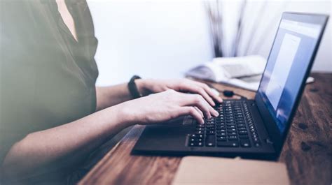 6 Elearning Examples From Cloud Based Authoring Tools Elearning Industry