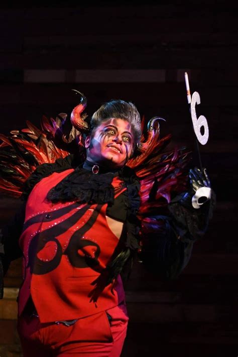 Troye Sivan Says Hes Inspired By Sex For Steamy New Album