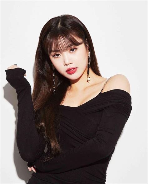 Soojin Gidle Kpop Girls Kpop Girl Groups G Idle Soojin