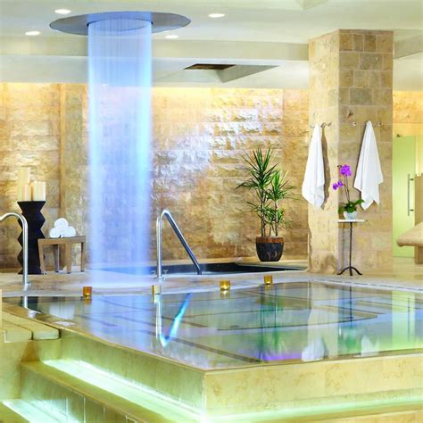 Qua Baths And Spa Caesars Palace Las Vegas Las Vegas Spa Bath Spa