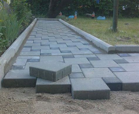 МОНТАЖ НА ПАВЕТА СТРОИТЕЛНИ И РЕМОНТНИ УСЛГИ за град Шумен и област Шумен както и в близките