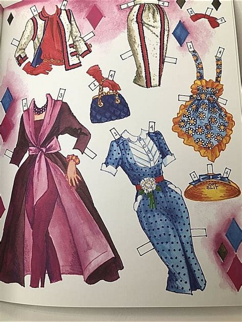 Tv Moms Paper Dolls And 50s Fashions 2008 Trade Paperback Uncut Nos Fs 9780979505324
