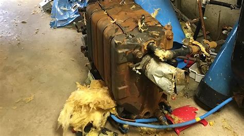 Hvac Tech Shares Terrifying Images After Dangerous Malfunction Sends