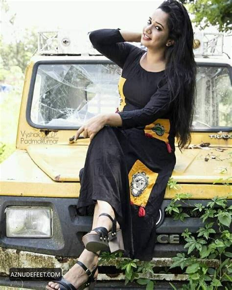 Gowri Krishna Feet Aznudefeet