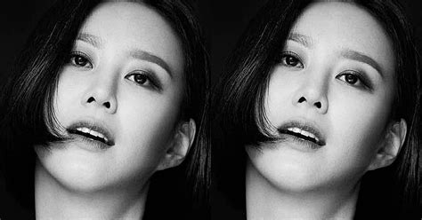 “용기 정말 많이 필요했다” 출산 앞둔 배우 부부 파격 만삭 화보 사진 위키트리