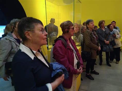 Nos Seniors Au Louvre Lens Ville De Billy Berclau