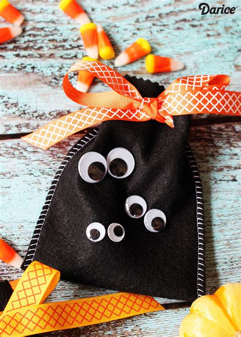 25 Halloween Trick Or Treat Bags The Goodie Bag Ideas You Need