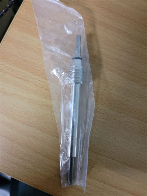 Found In My Electronics Testing Lab This Metallic Item Appears To Have Some Type Of Probe At