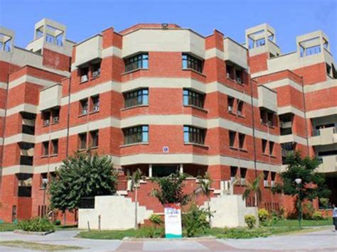 Ip University Launches Pg Diploma In Bioinformatics