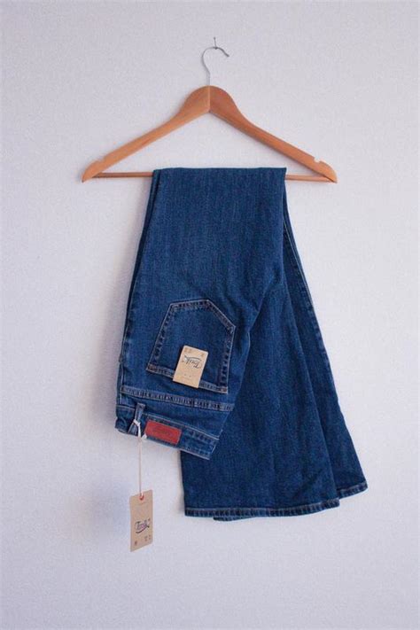 Джинсы клеш Flared с высокой посадкой Toxic Levis Zara Mango — цена 945 грн в каталоге Джинсы