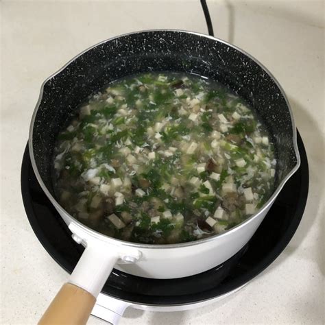 【西湖牛肉羹的做法步骤图，西湖牛肉羹怎么做好吃】好好吃饭的瓶子下厨房
