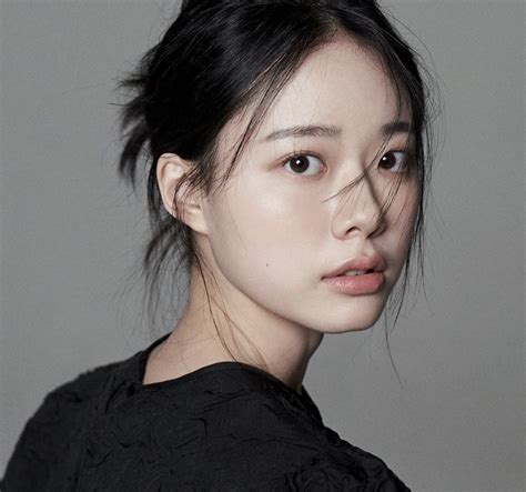 Cg인 줄 알았는데 머리와 눈썹을 모두 밀어야 했던 만 13세 여배우 삶은영화