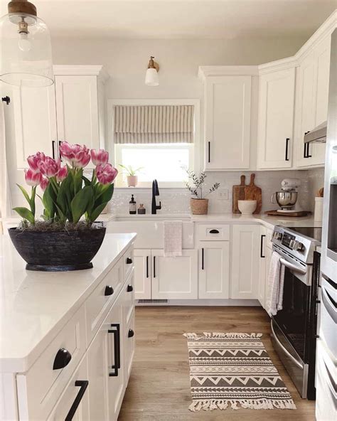 Cozy Farmhouse White Kitchen Cabinets With Black Hardware Soul And Lane