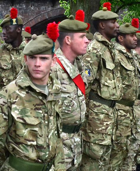 Tour Scotland Photograph Of Black Watch Soldiers On A Visit To Perth
