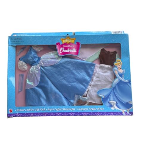 Disney Toys 999 Disneys Cinderella Deluxe Fashion Pack Poshmark