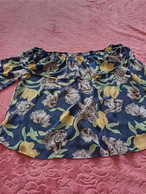 Блуза — цена 80 грн в каталоге Блузы Купить женские вещи по доступной цене на Шафе Украина