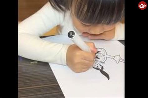 ویدئو نقاشی های شگفت انگیز یک دختر بچه باهوش با خط های نامنظم
