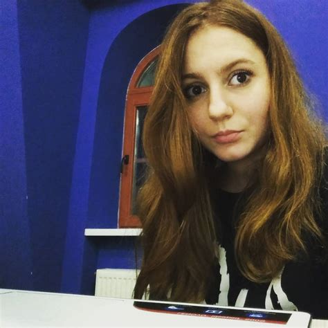 Как уменьшить расстояние между картинками в Css