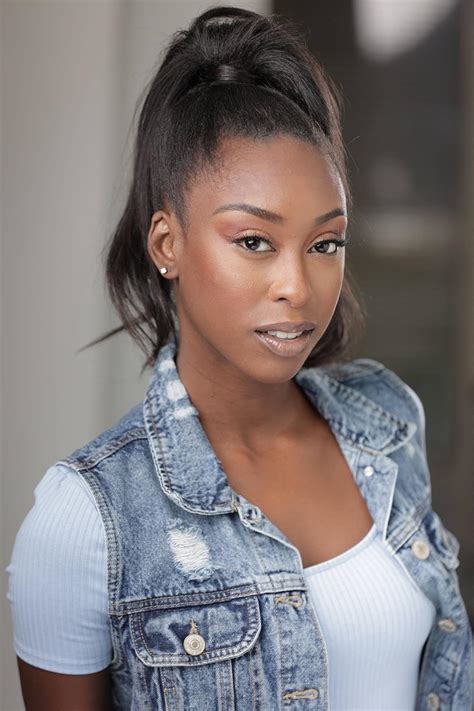 Rachelle Neal