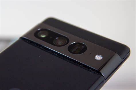 pixel 7 cameras are shattering and yours might be next