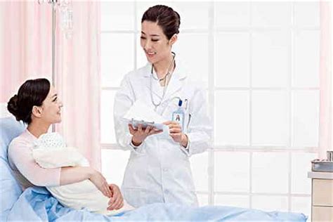 2022成都产后康复师证书要如何考取 成都浩诚教育 专业的保健按摩师 公共营养师培训学校