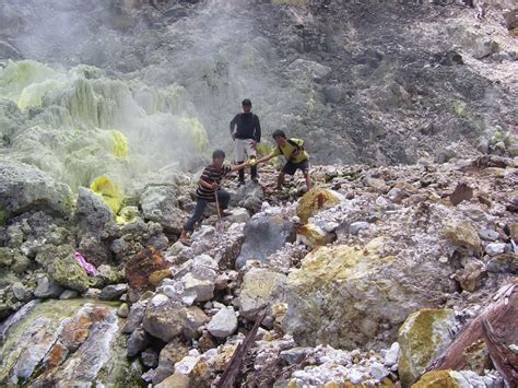 Sulfur Hills Of Pasil Atlas Obscura