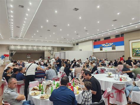 Вече фолклора на Златној обали Српски Глас