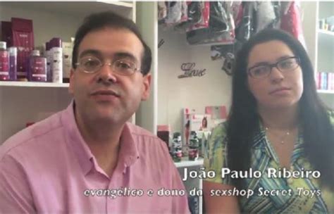 Linha Erótica Para Evangélicos Contém Vibrador Líquido E Gel Virgem De Novo Milton Ribeiro