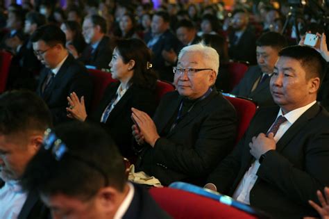 Л Оюун Эрдэнэ Бага тойруу дахь эрх мэдлийн төвлөрлийг задлахгүйгээр нийслэлийн түгжрэл буурахгүй