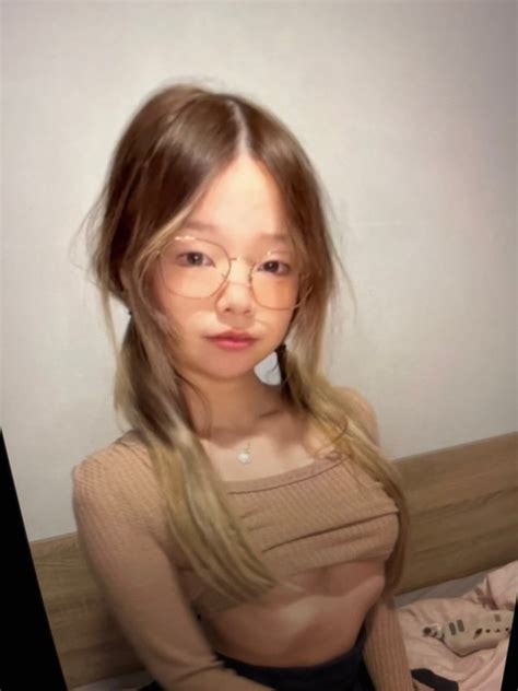 who is this jennieuwu 1611894 ›
