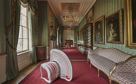 더쿠 영국귀족 집구경하기 영화 오만과 편견에서 다아시네 집으로 나왔던 데본셔 공작가문네 채스워스 하우스