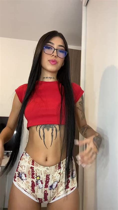Viral Diana Azrack Diana Azrack · Original Audio